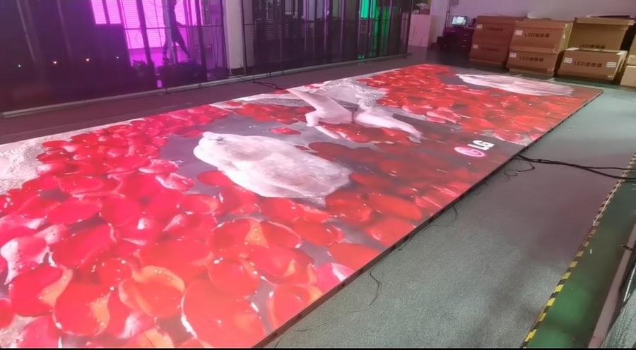 P2.976地砖led显示屏 - 深圳新弘LED显示屏厂家